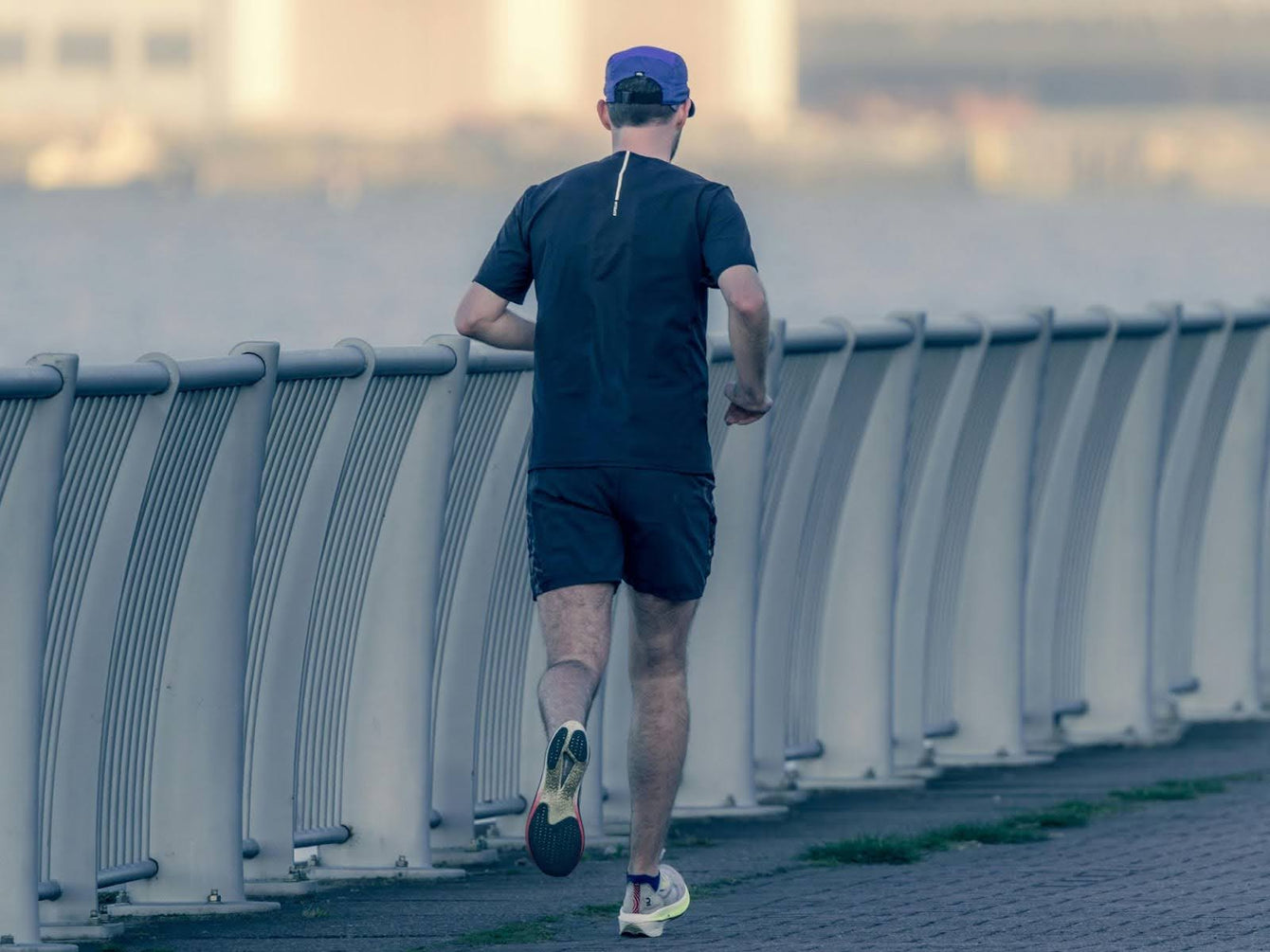 Cold-Weather Running Mistakes That Cause Numb Toes | CEP – CEP Running